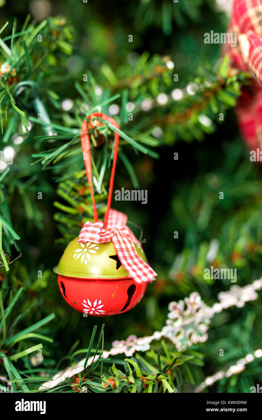 Jingle bell star hi-res stock photography and images - Alamy