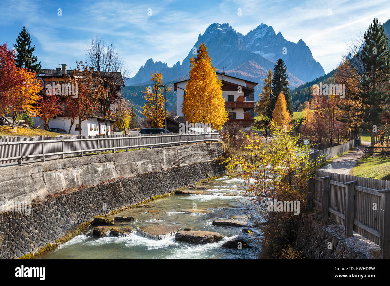Fall foliage color in the Dolomite mountains near Padola, Belluno ...