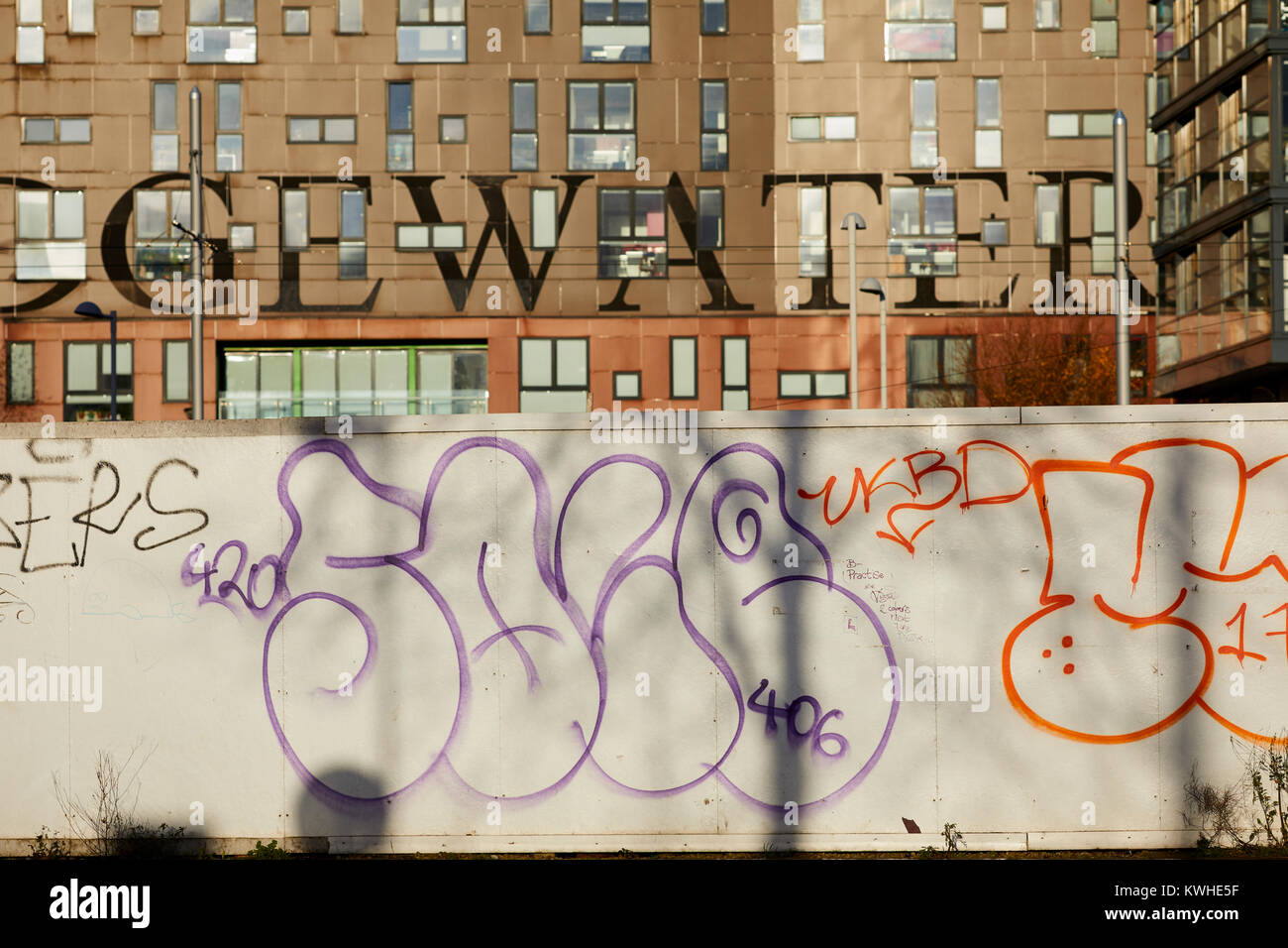 Graffiti street art manchester hi-res stock photography and images - Alamy