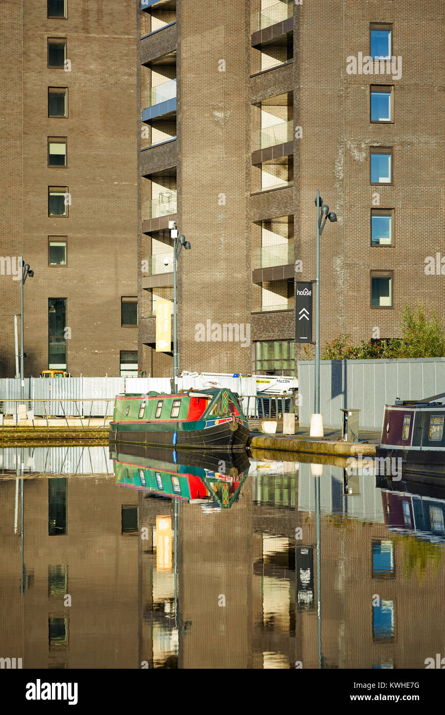 New islington marina manchester hi-res stock photography and images - Alamy