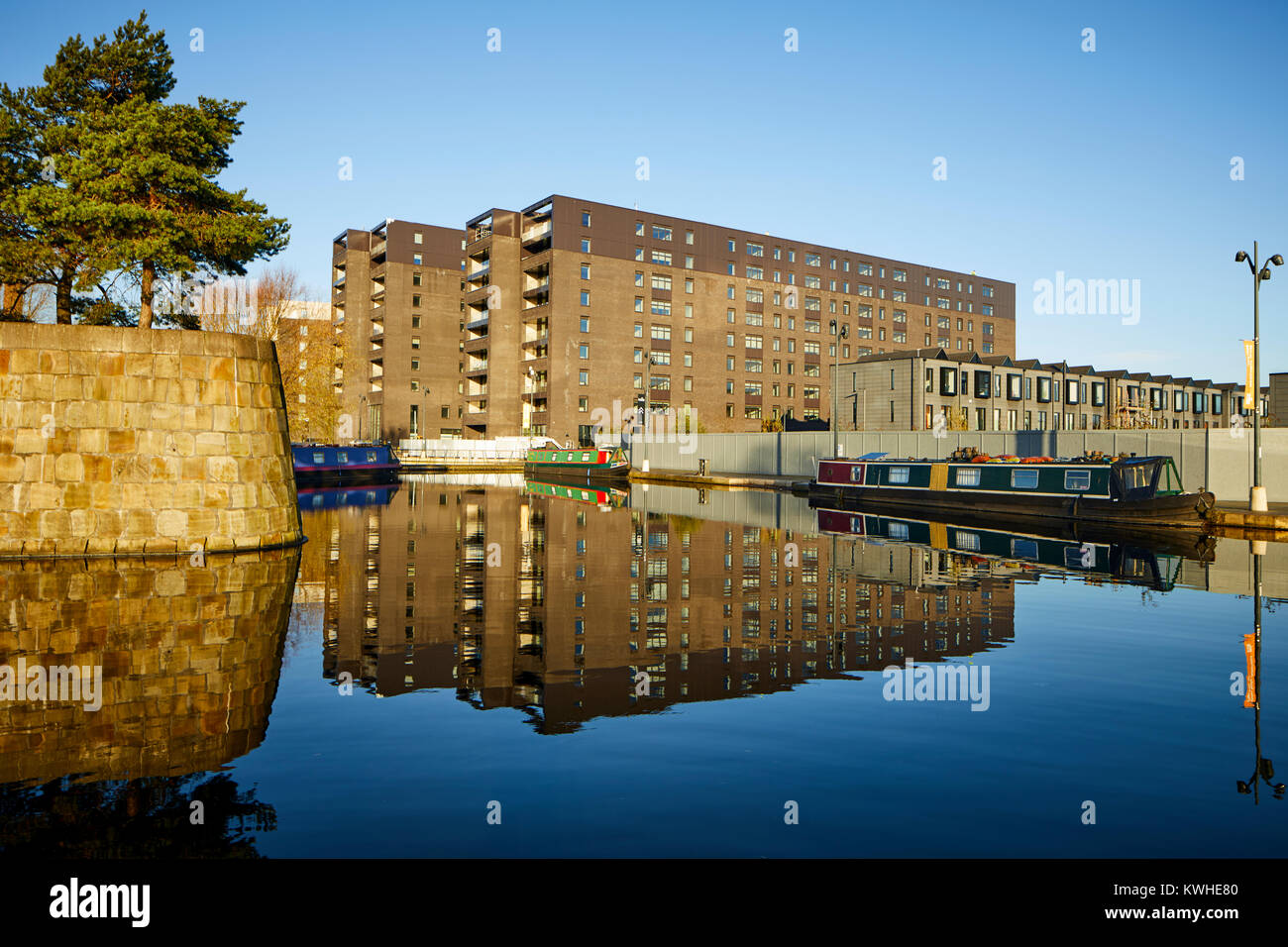 New islington marina in new islington hi-res stock photography and ...