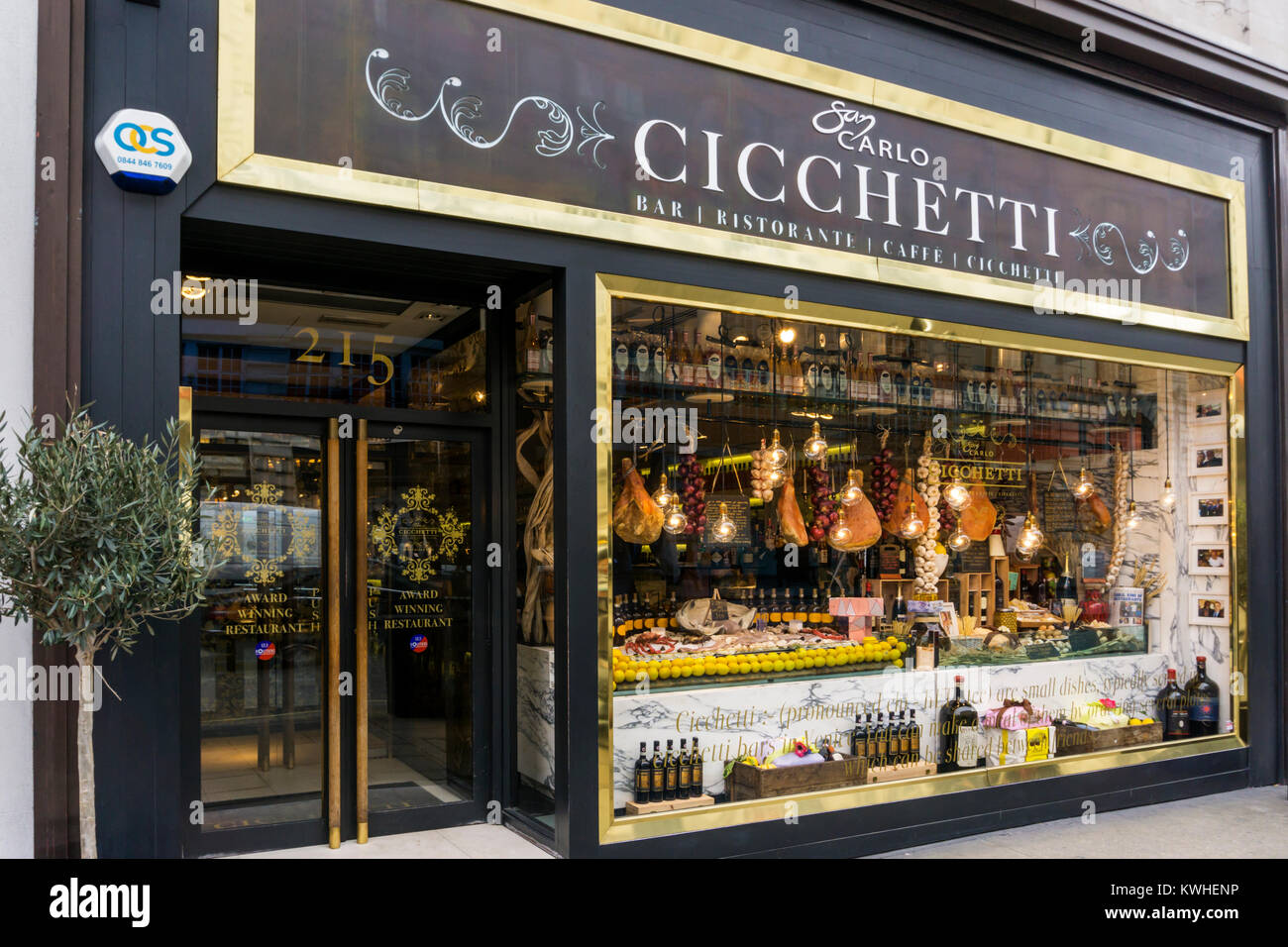San Carlo Cicchetti restaurant in Piccadilly Stock Photo - Alamy