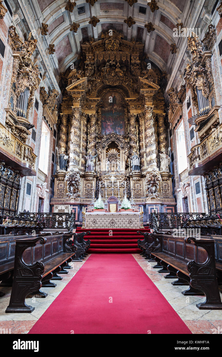 The Porto Cathedral (Se do Porto) is one of the oldest monuments and ...