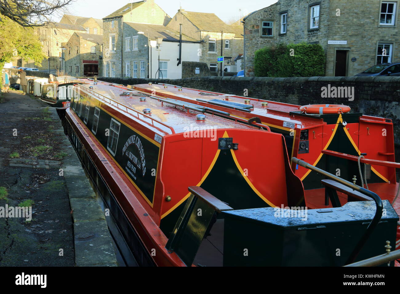 Leeds Liverpool Canal,Skipton,North Yorkshire,UK Stock Photo - Alamy
