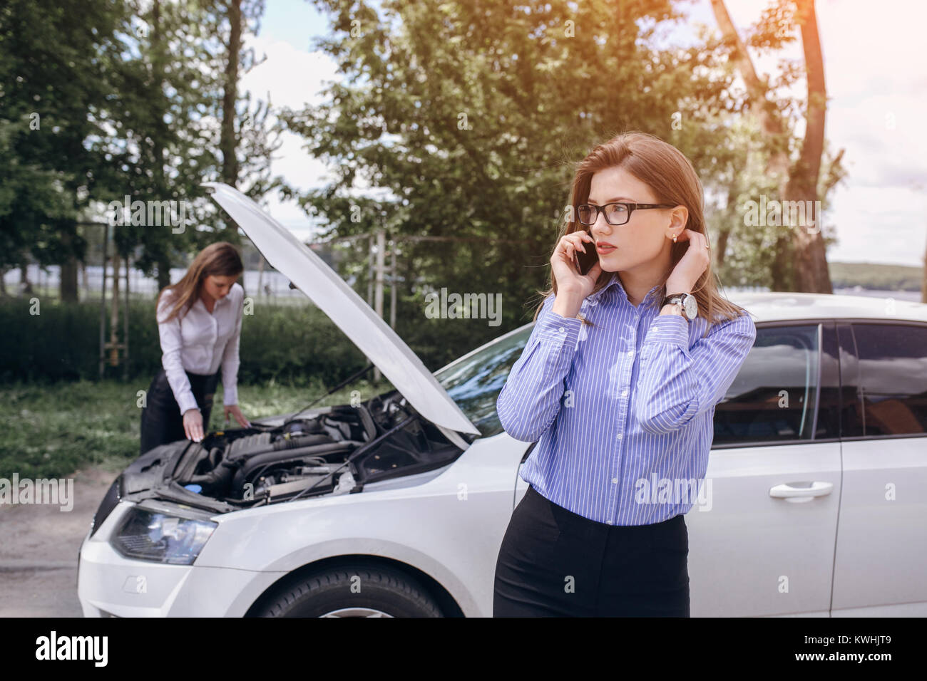 broke the car Stock Photo - Alamy