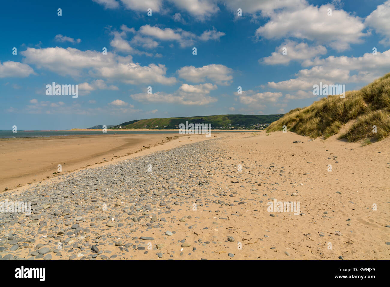 Ynyslas beach, Ceredigion, Dyfed, Wales, UK - looking towards Aberdovey ...