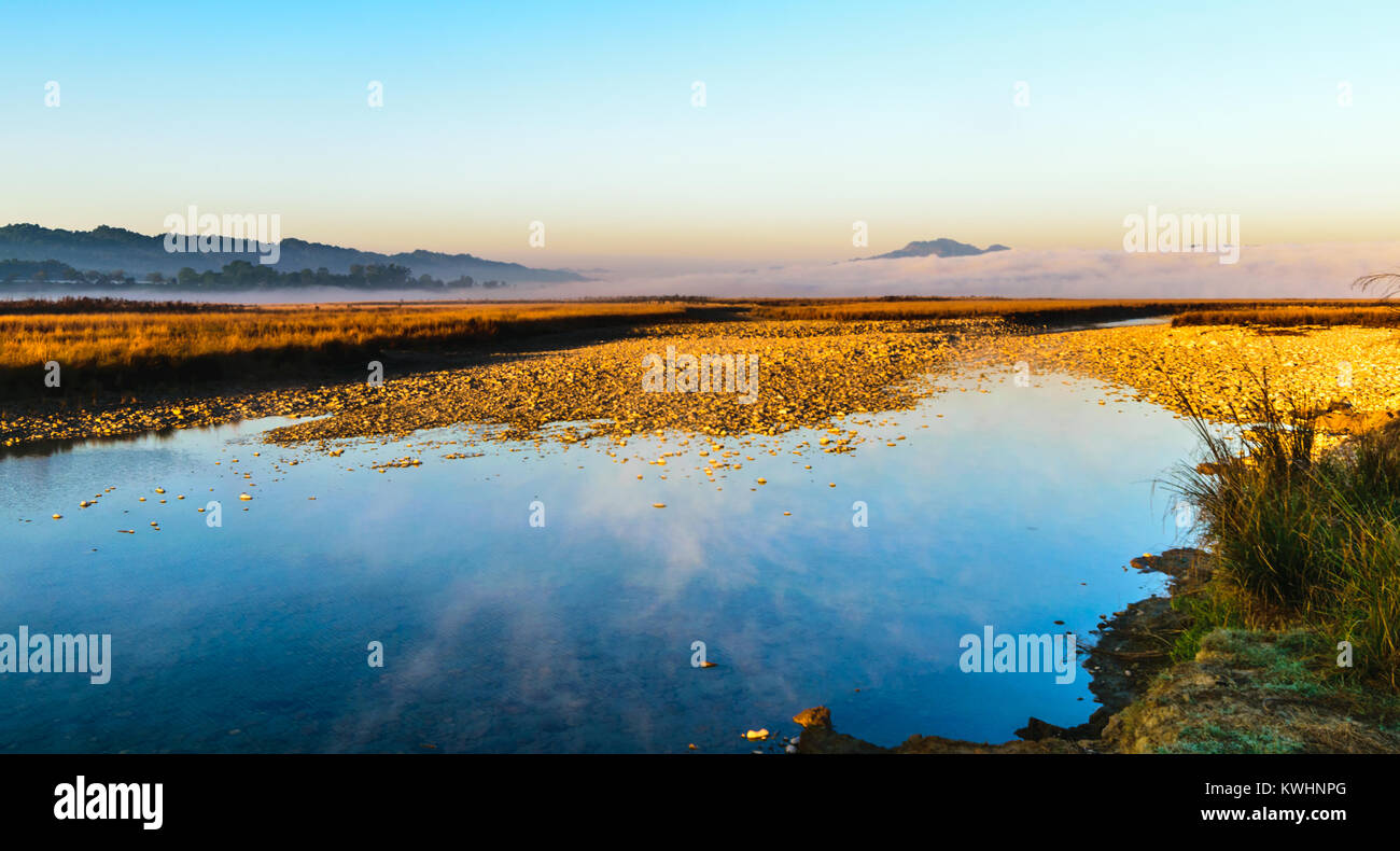 Ramganga resort hi-res stock photography and images - Alamy