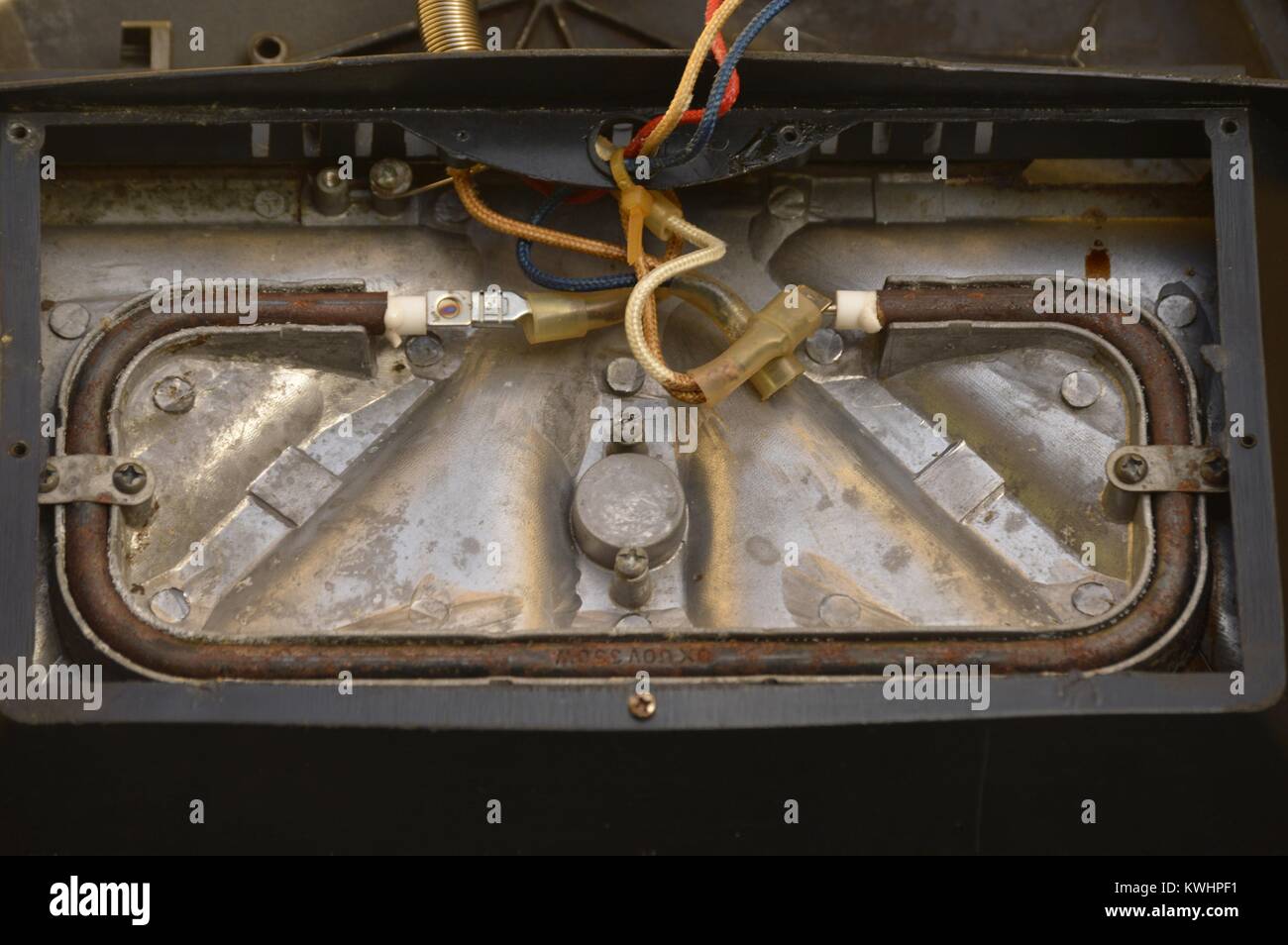 Internal resistance of a bread toaster Stock Photo - Alamy
