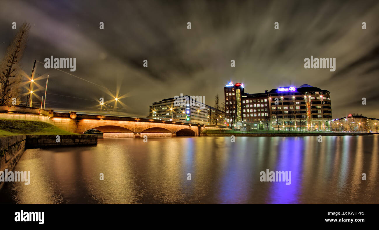 Sparkling city hi-res stock photography and images - Alamy
