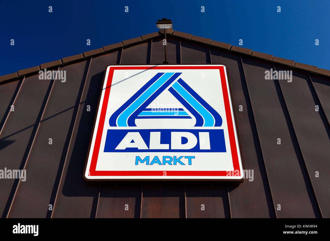 Aldi nord sign hi-res stock photography and images - Alamy
