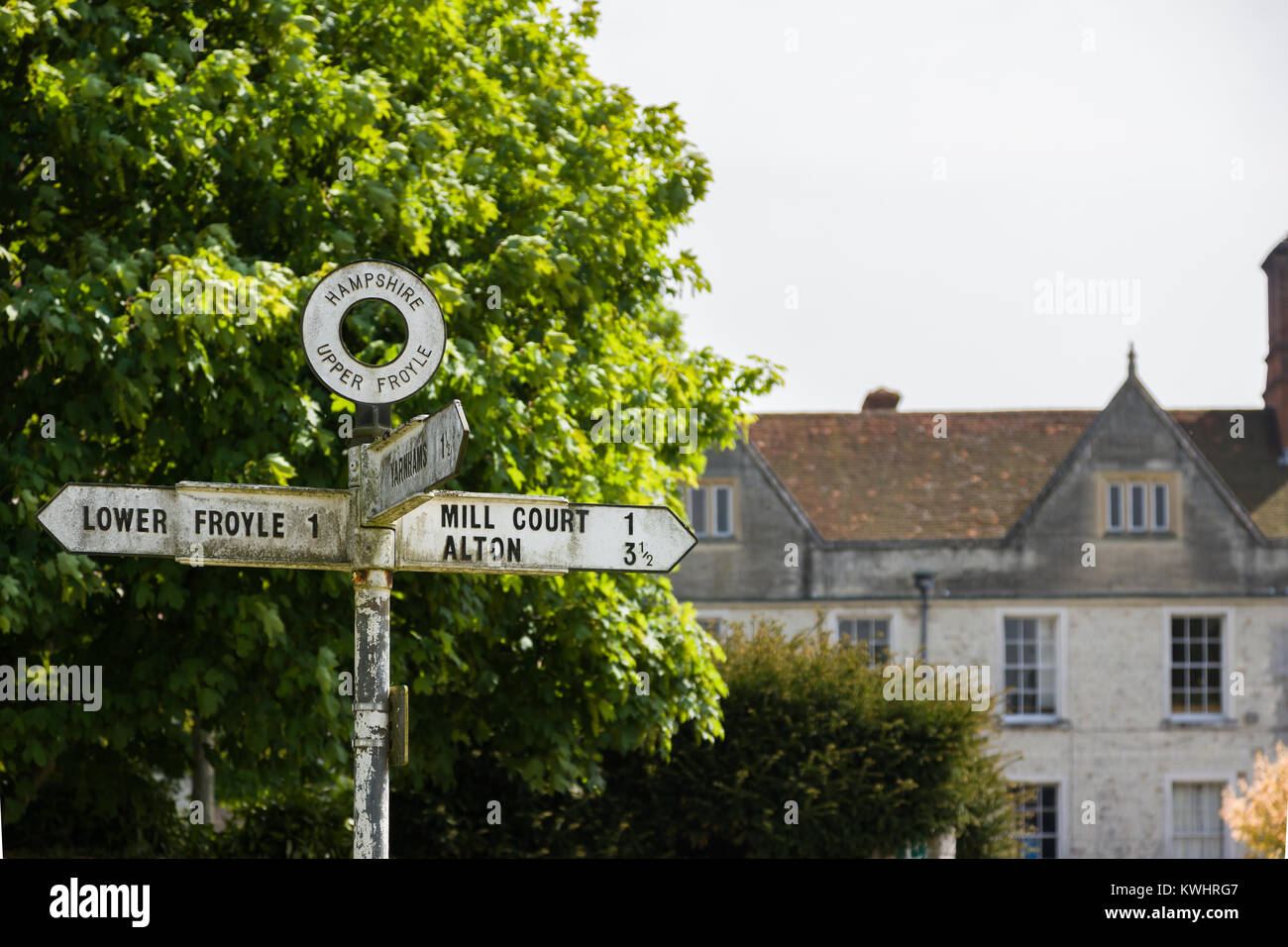 Lower froyle hi-res stock photography and images - Alamy