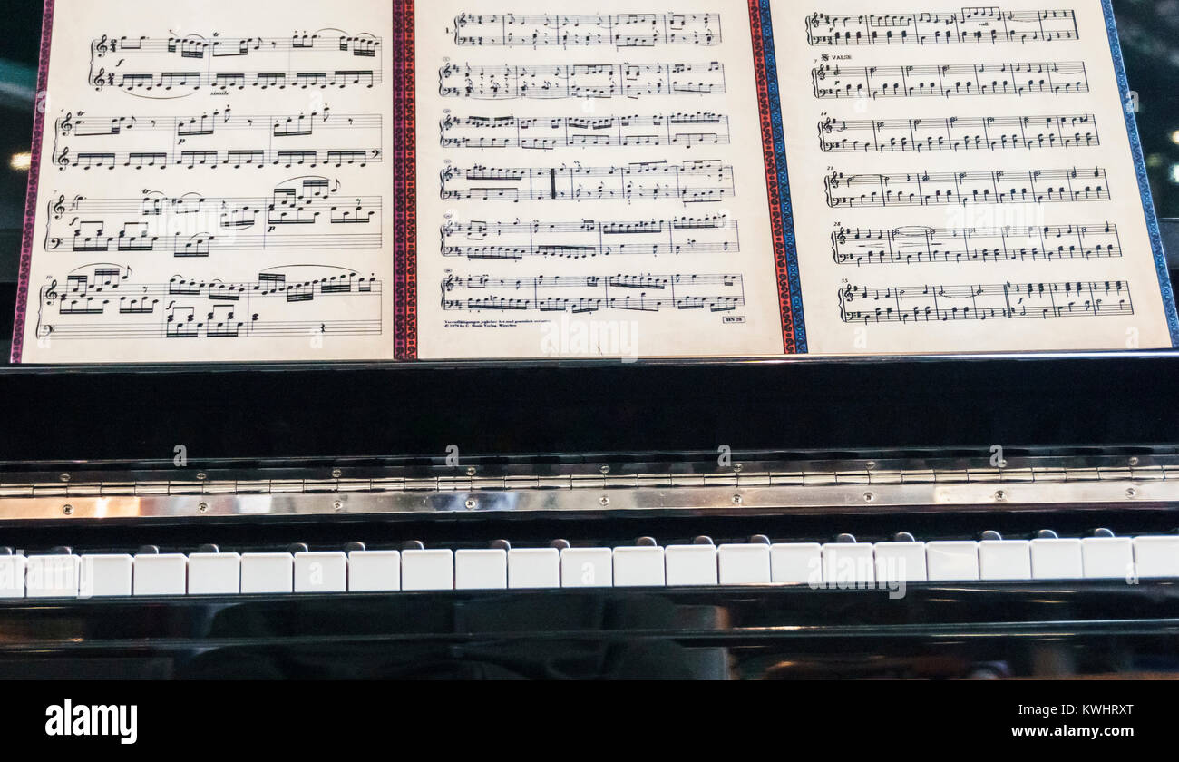 Musical notes on piano Stock Photo - Alamy