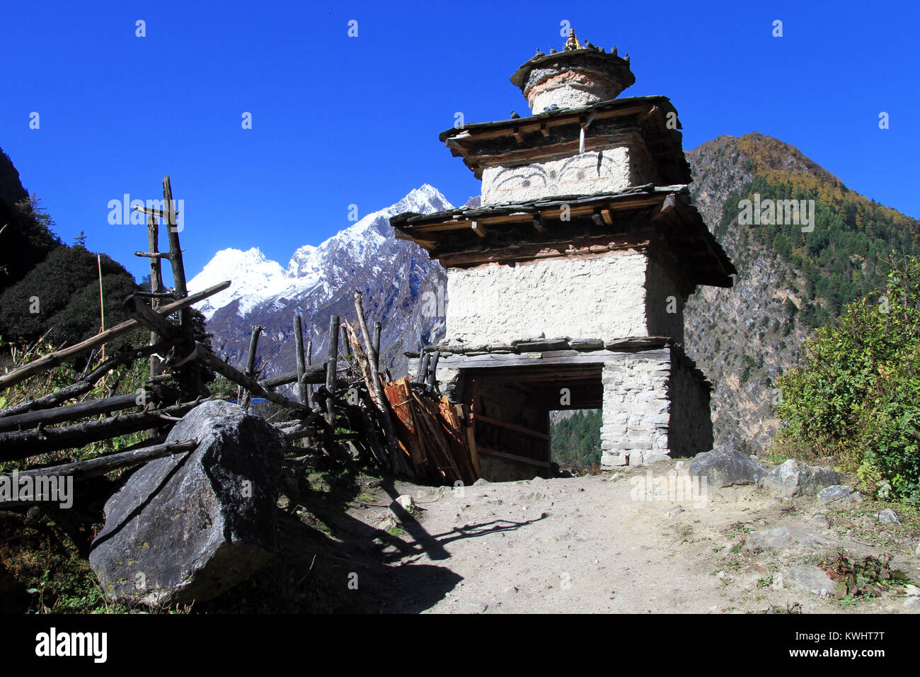 Gate on the entrance on village in Nepal Stock Photo - Alamy