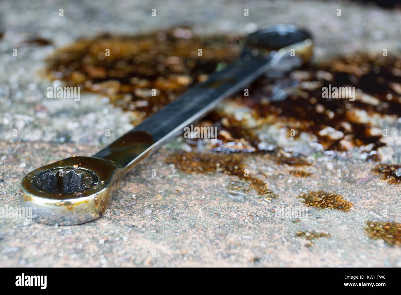 An oily puddle hi-res stock photography and images - Alamy