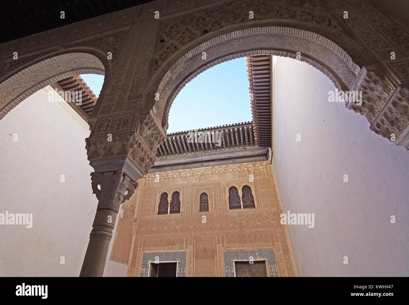 Alhambra islamic moorish palace architecture details in Granada ...