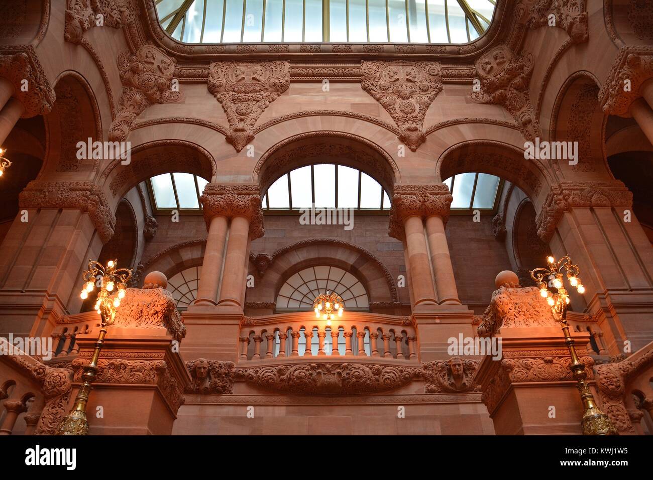 The beautiful and iconic Million Dollar staircase in the New York State ...