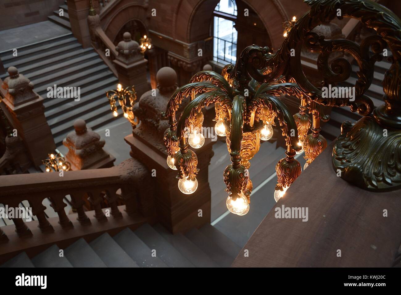 The beautiful and iconic Million Dollar staircase in the New York State ...