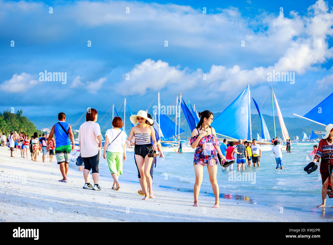 BORACAY ISLAND, PHILIPPINES - November 18, 2017 : Crowded beach of ...