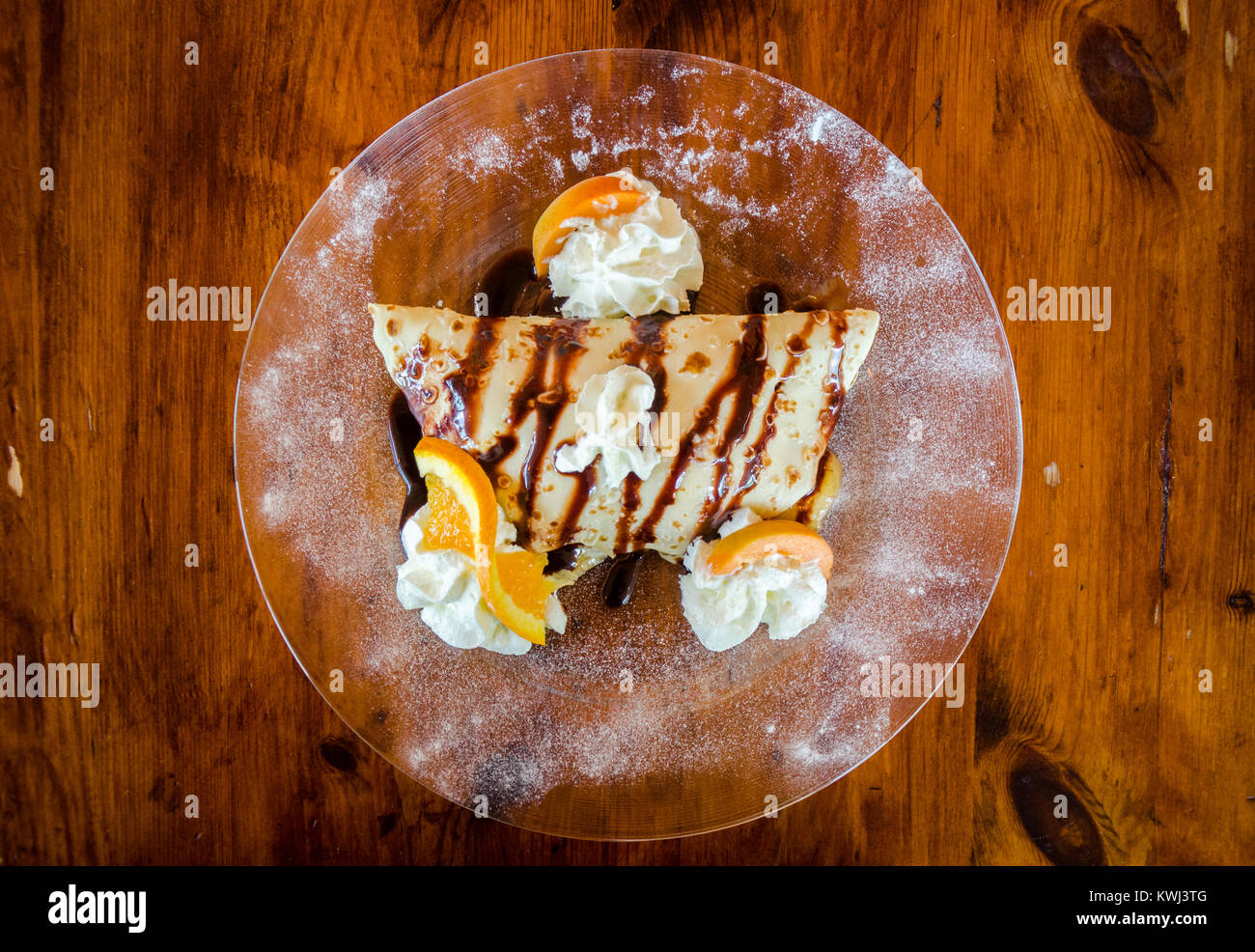 Boom boom banana - Crêpe with vanilla ice cream, chocolate cream ...