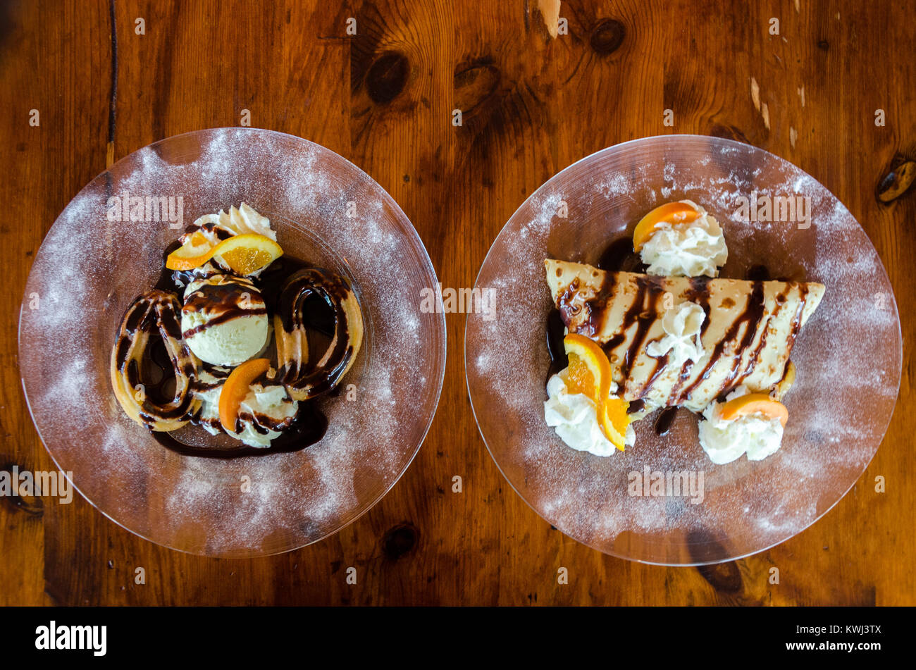 Boom boom banana (Crêpe with vanilla ice cream, chocolate cream ...