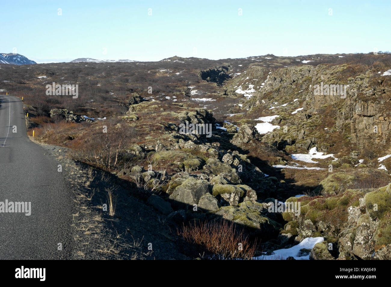 A long dividing line of rock separating the Eurasian continental plate ...