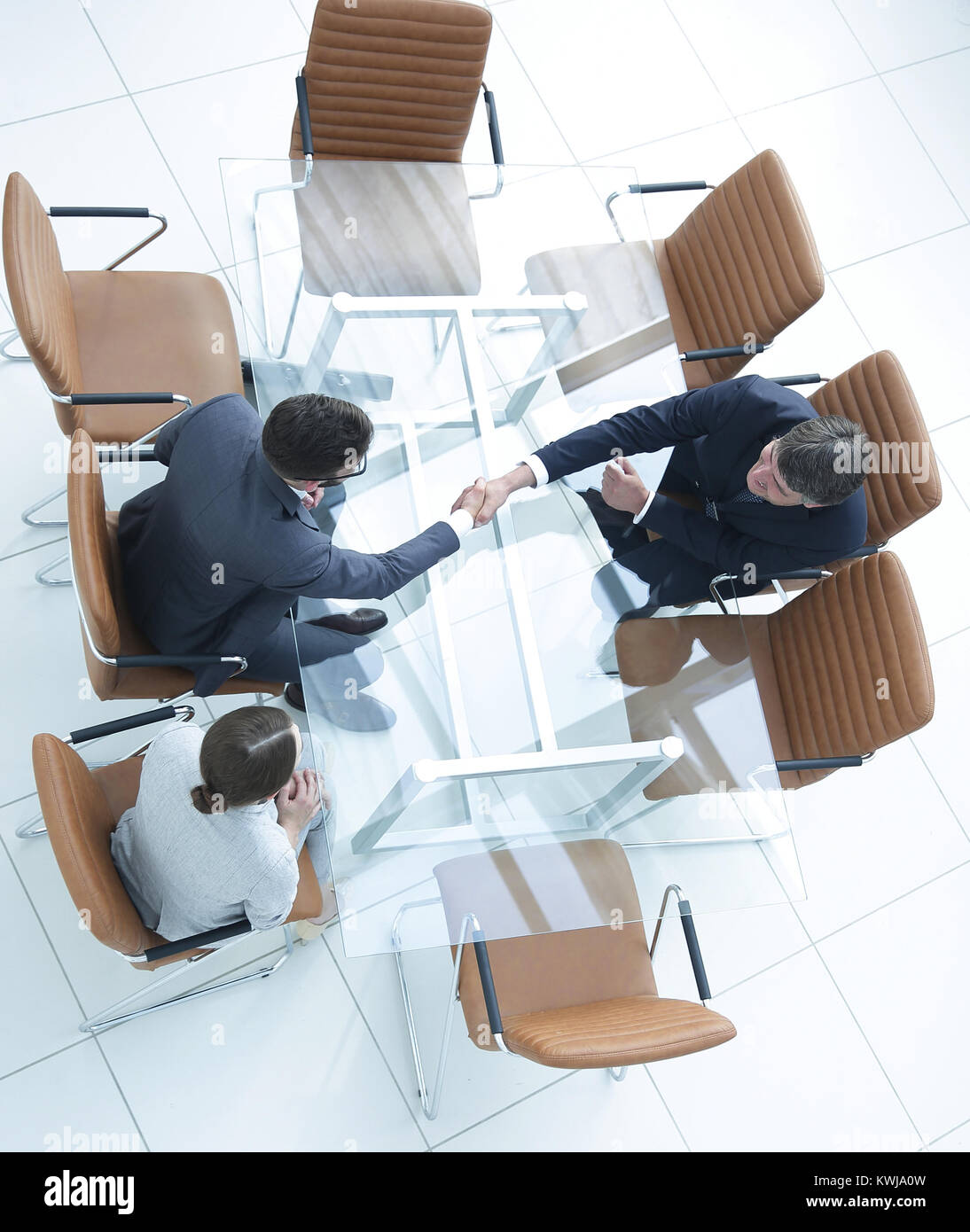 Man and woman across a table hi-res stock photography and images - Alamy