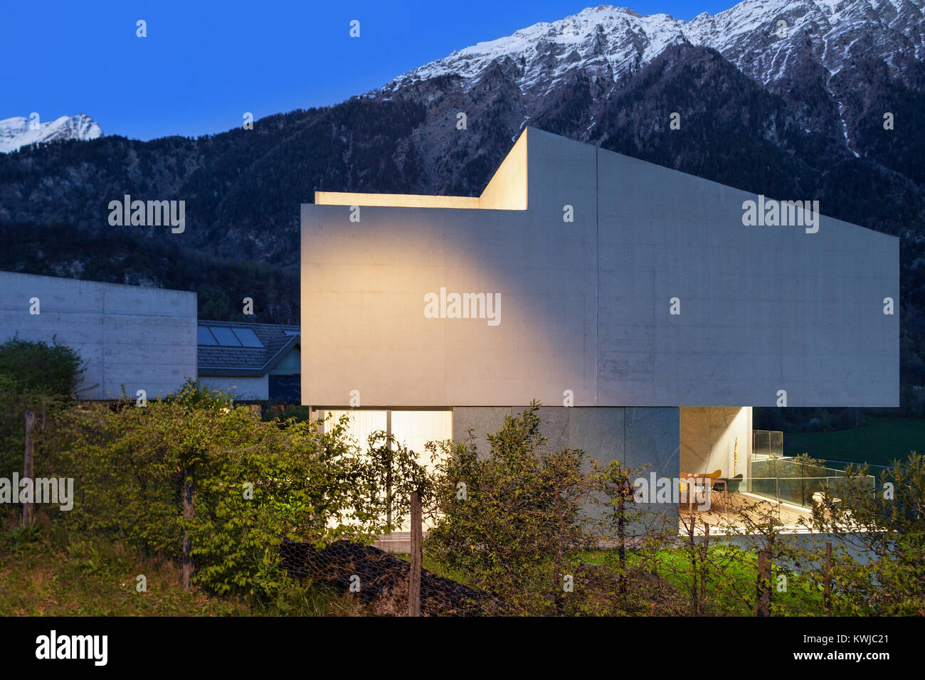 Architecture modern design, concrete house, night scene Stock Photo - Alamy