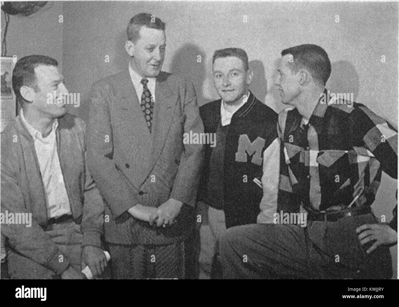 Junior Wren High Resolution Stock Photography and Images - Alamy