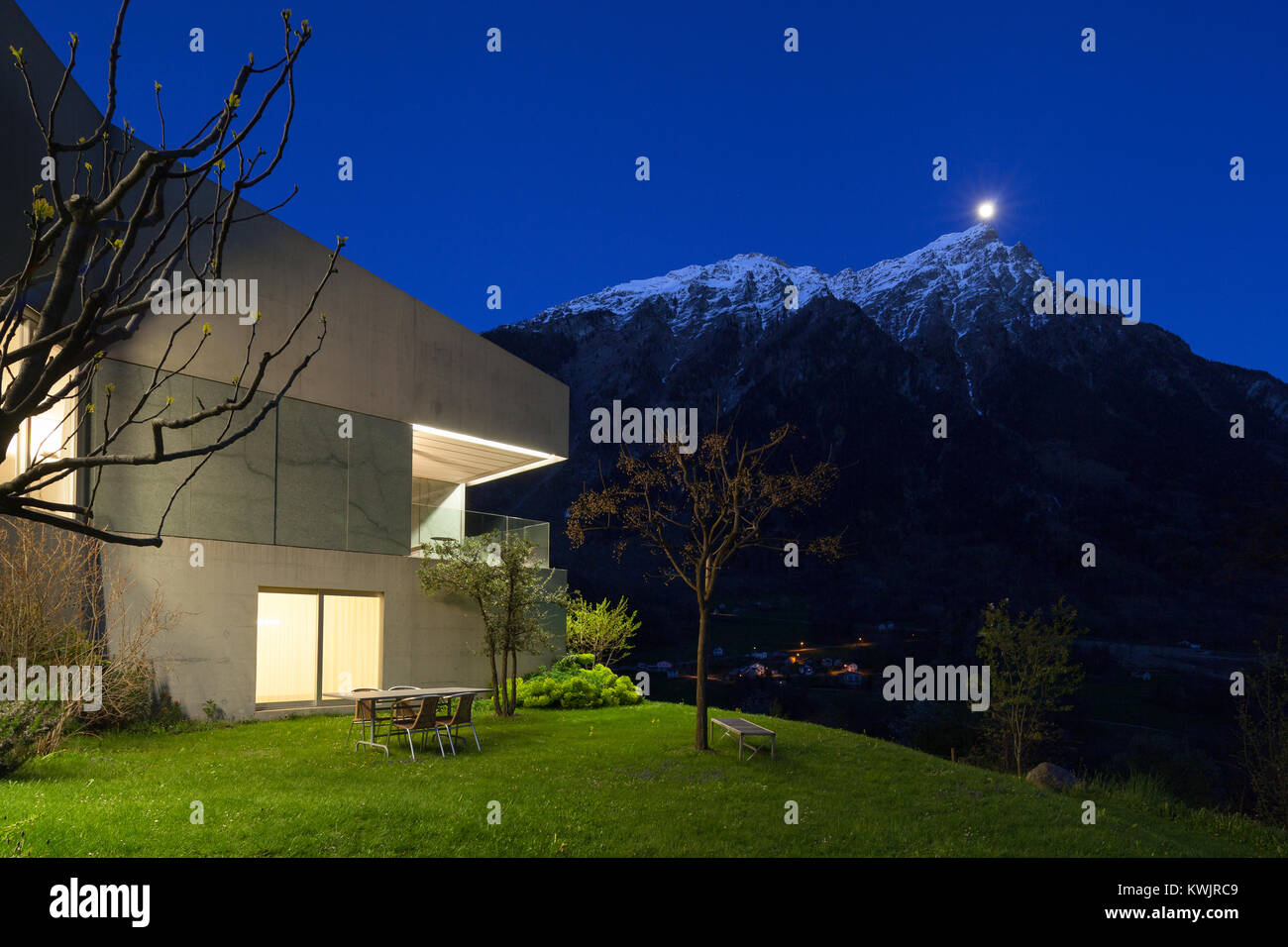 Architecture modern design, concrete house, night scene Stock Photo - Alamy