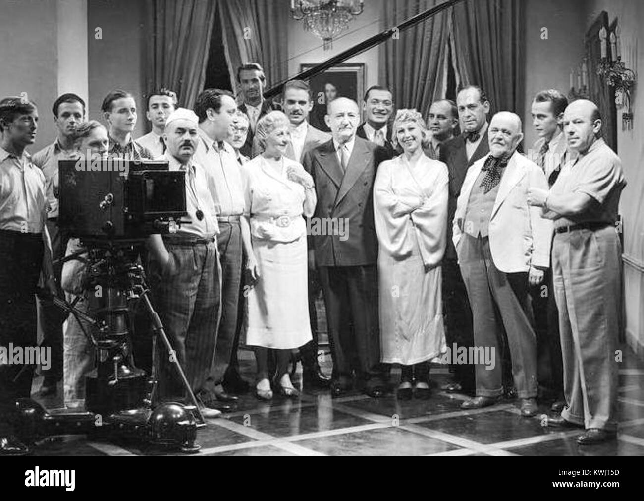 This photograph shows a behind-the-scenes view from the 1938 film ...