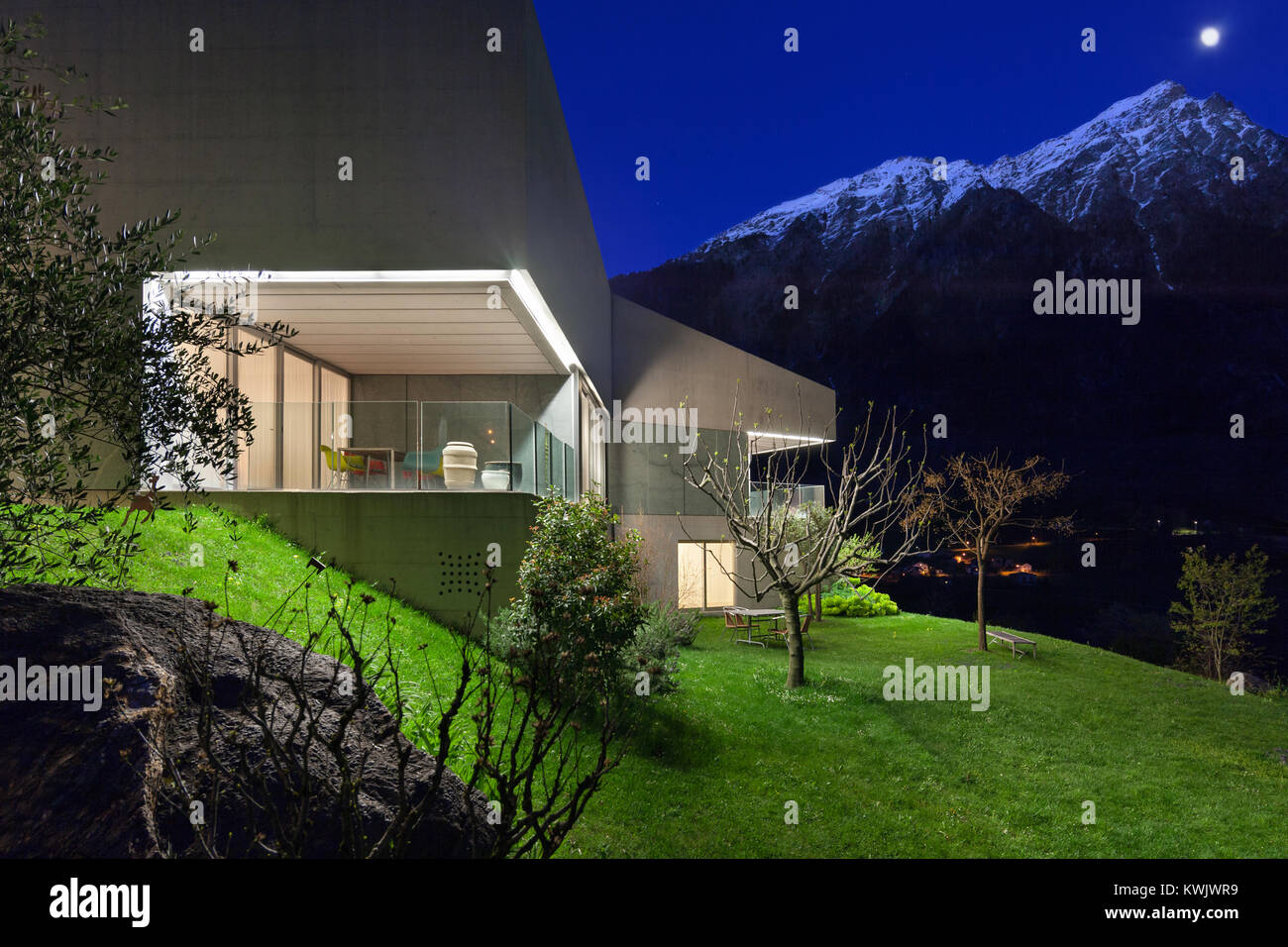 Architecture modern design, concrete house, night scene Stock Photo - Alamy