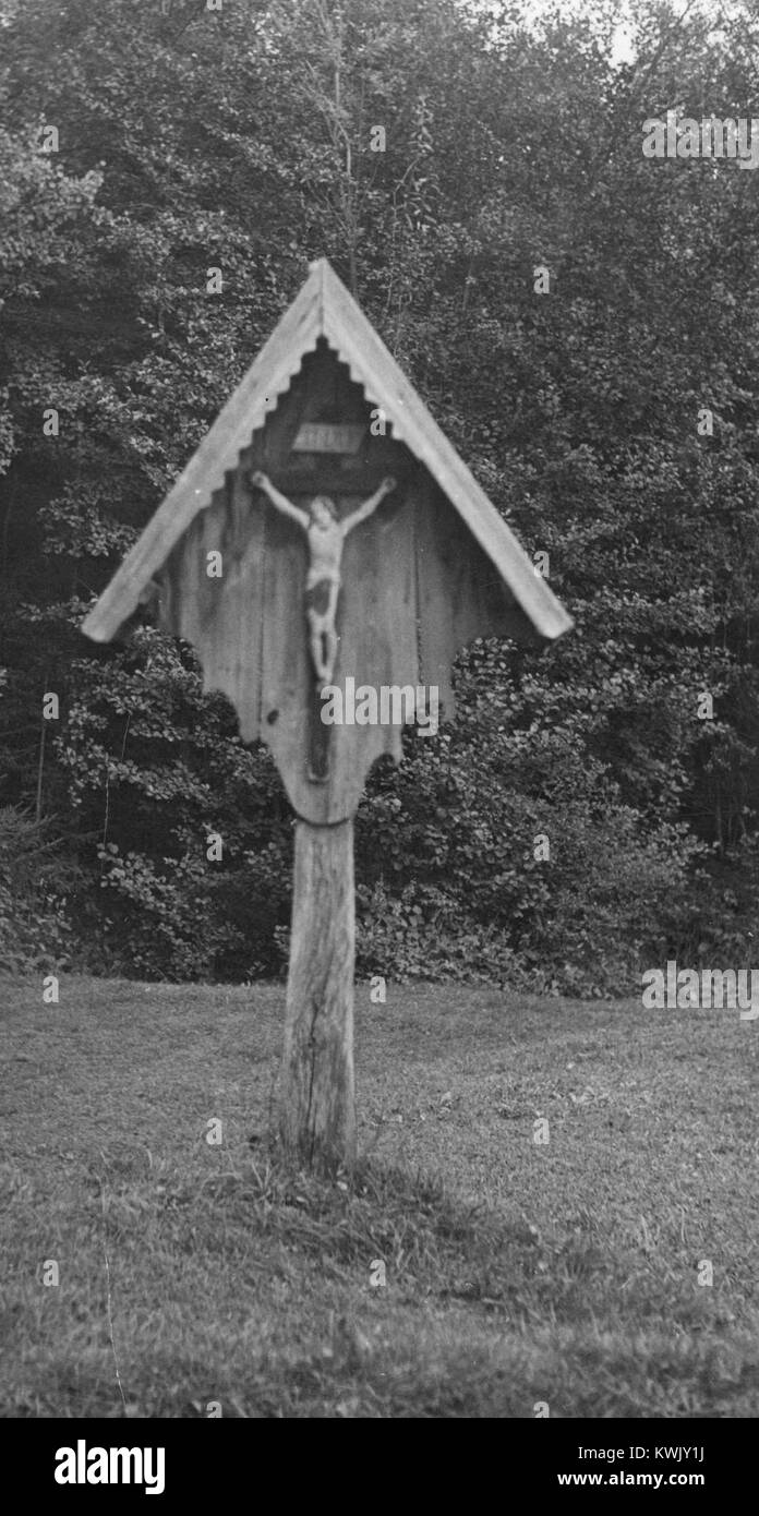 1950s historical on path hi-res stock photography and images - Alamy