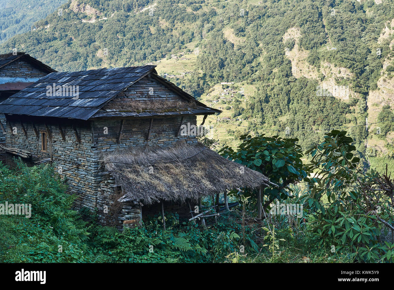 Gurung house hi-res stock photography and images - Alamy