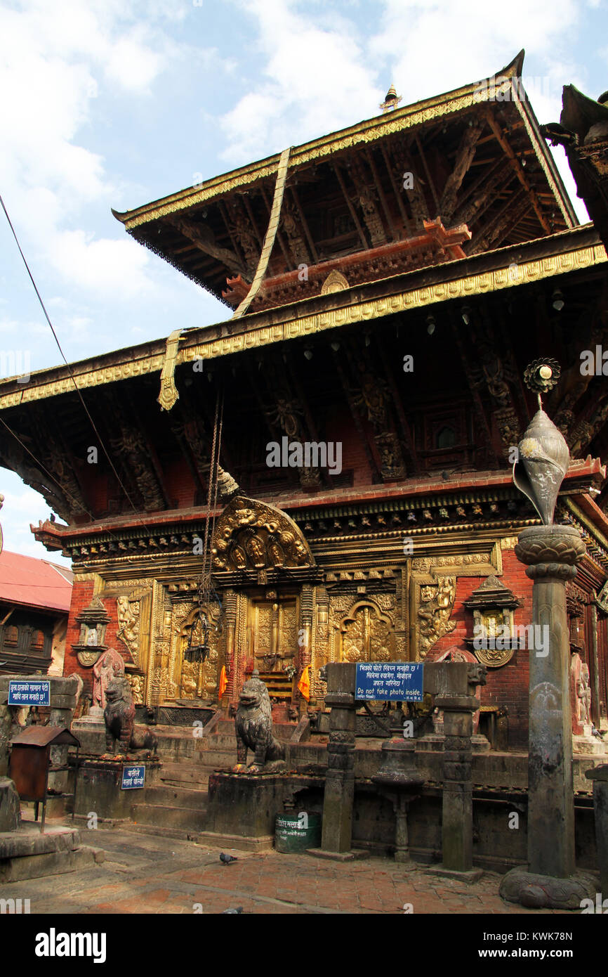 Changu narayan temple, nepal hi-res stock photography and images - Alamy
