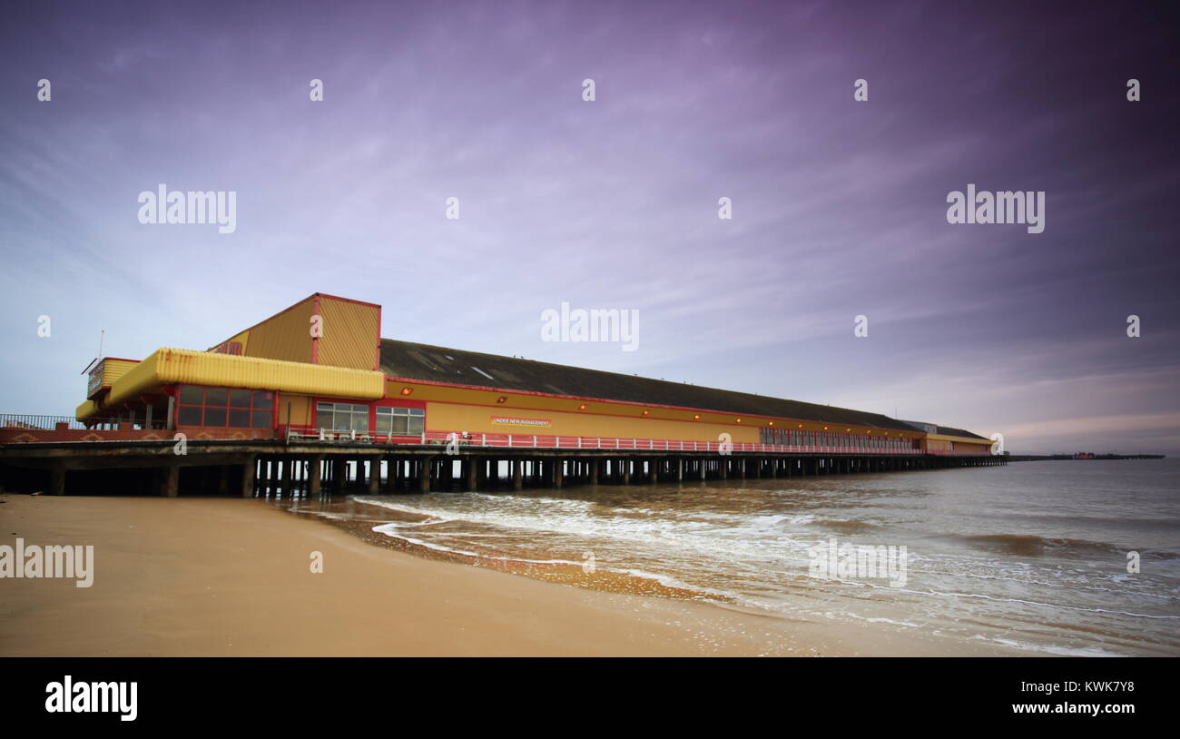 Walton pier hi-res stock photography and images - Alamy