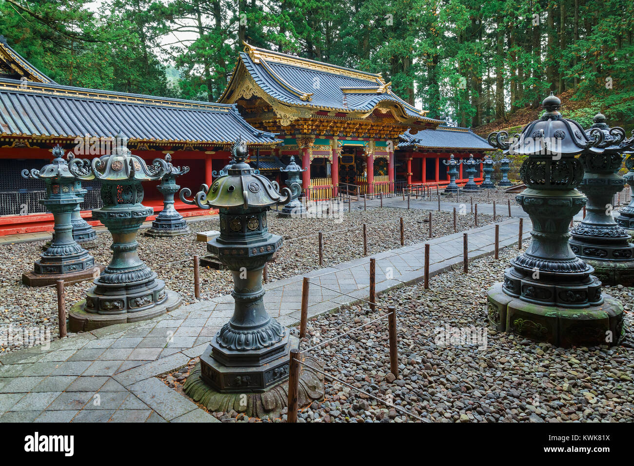 Yashamon Gate at Taiyuinbyo - the Mausoleum of Shogun Tokugawa Iemitsu ...