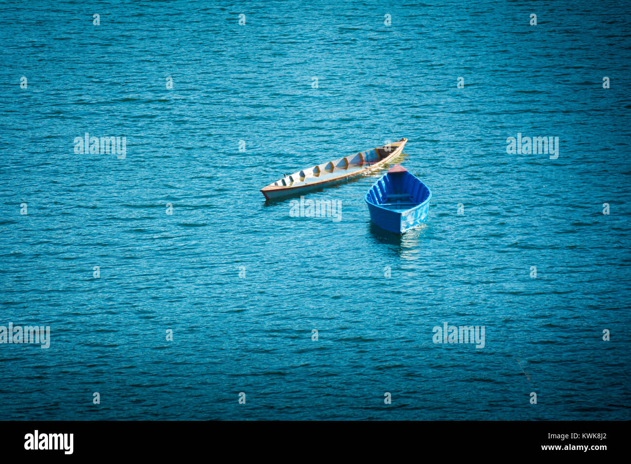 Lake water boat hi-res stock photography and images - Alamy