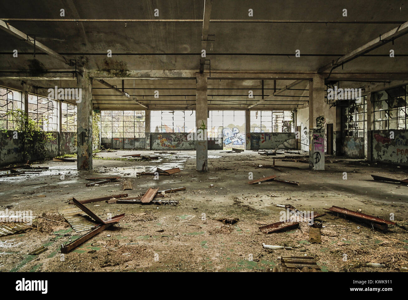abandoned factory in Italy Stock Photo - Alamy