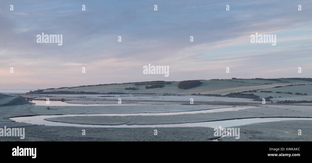 View meandering river cuckmere haven hi-res stock photography and ...