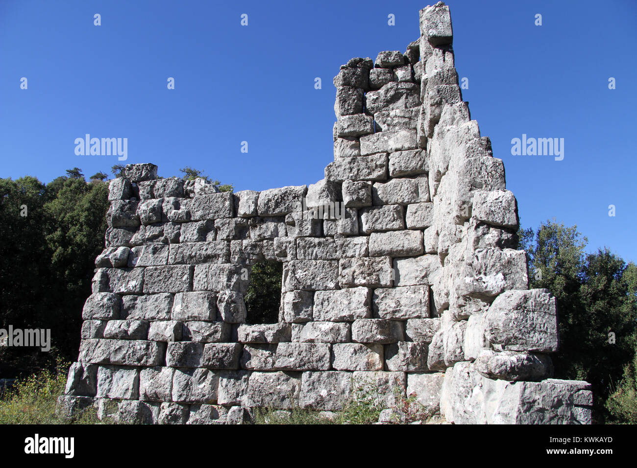 Wall of ruined ancient temple in Adada, Turkey Stock Photo - Alamy