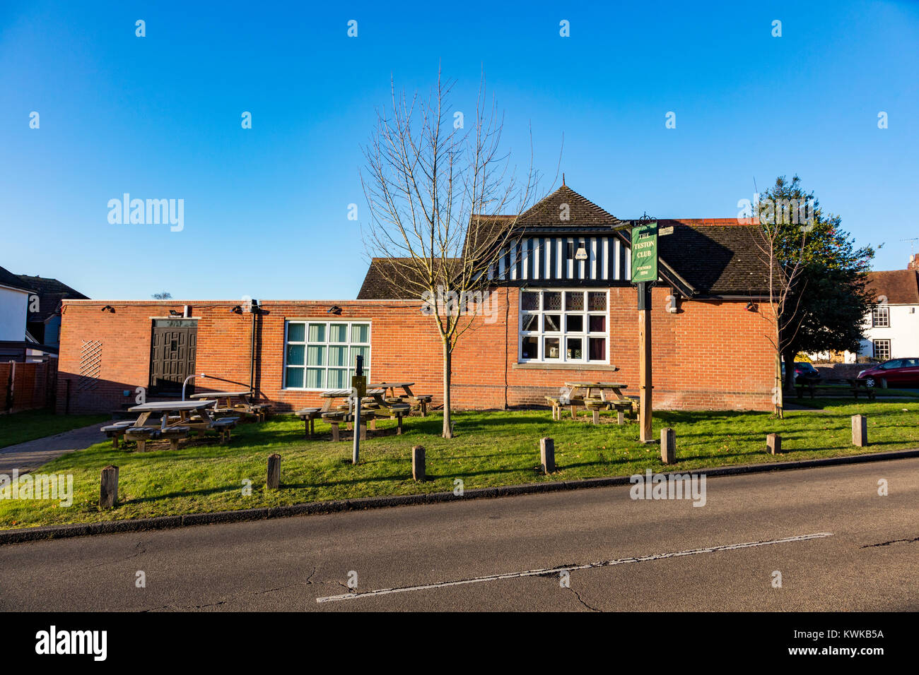 Village social club hi-res stock photography and images - Alamy