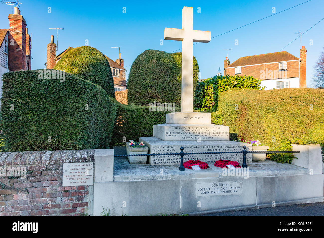 The village War Memorial in Teston, Kent, UK Stock Photo - Alamy