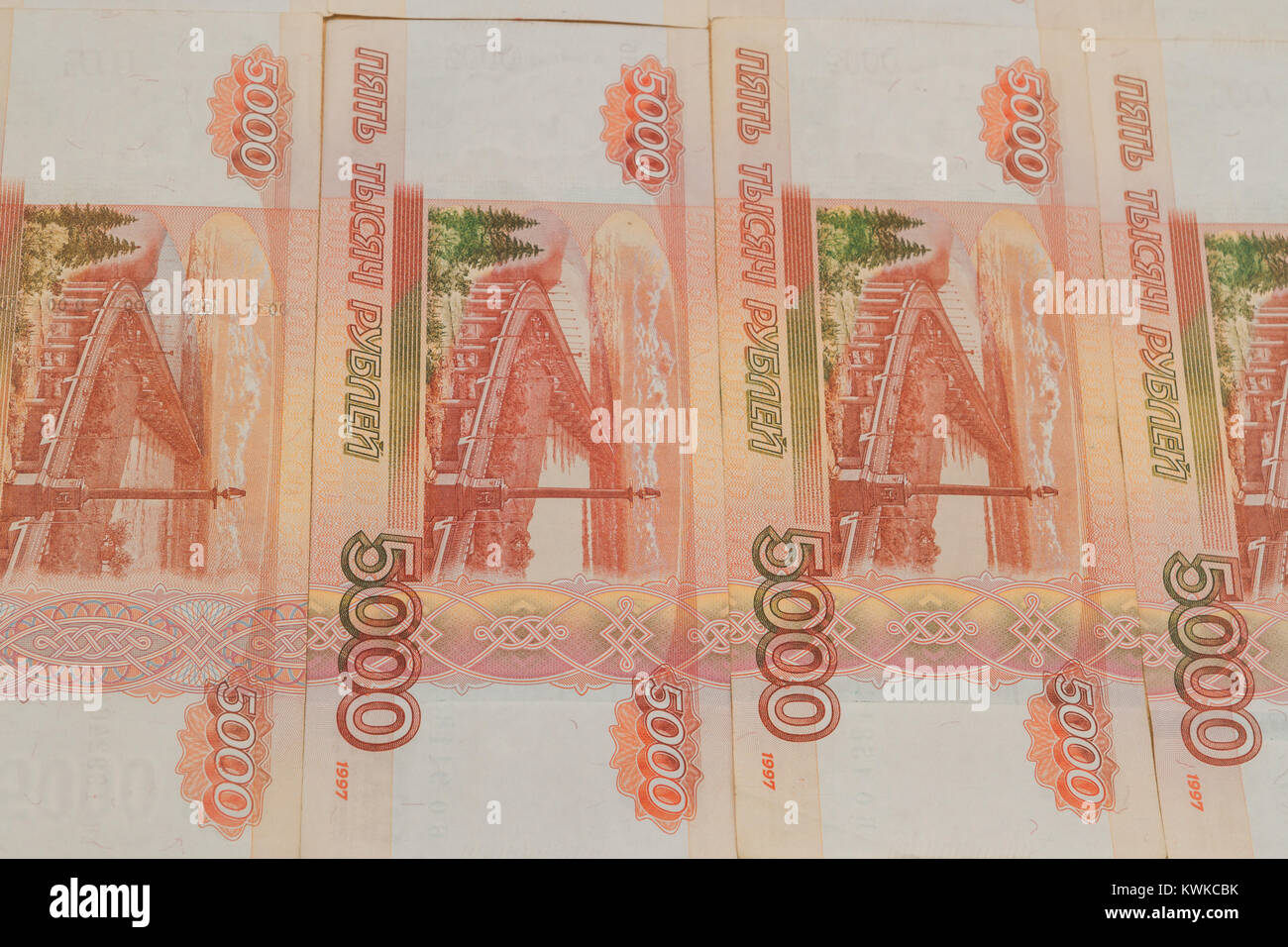 Russian banknotes five thousand rubles Stock Photo - Alamy