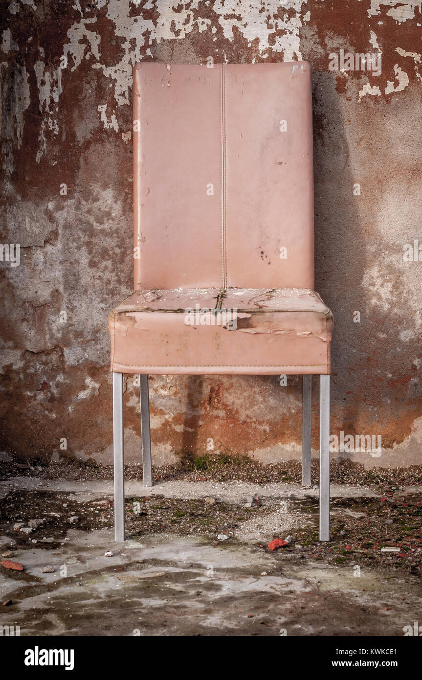 Worn out armchair hi-res stock photography and images - Alamy