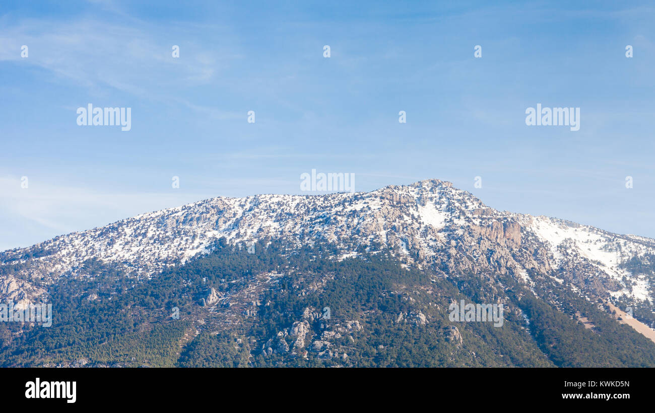 Taurus mountain range hi-res stock photography and images - Alamy