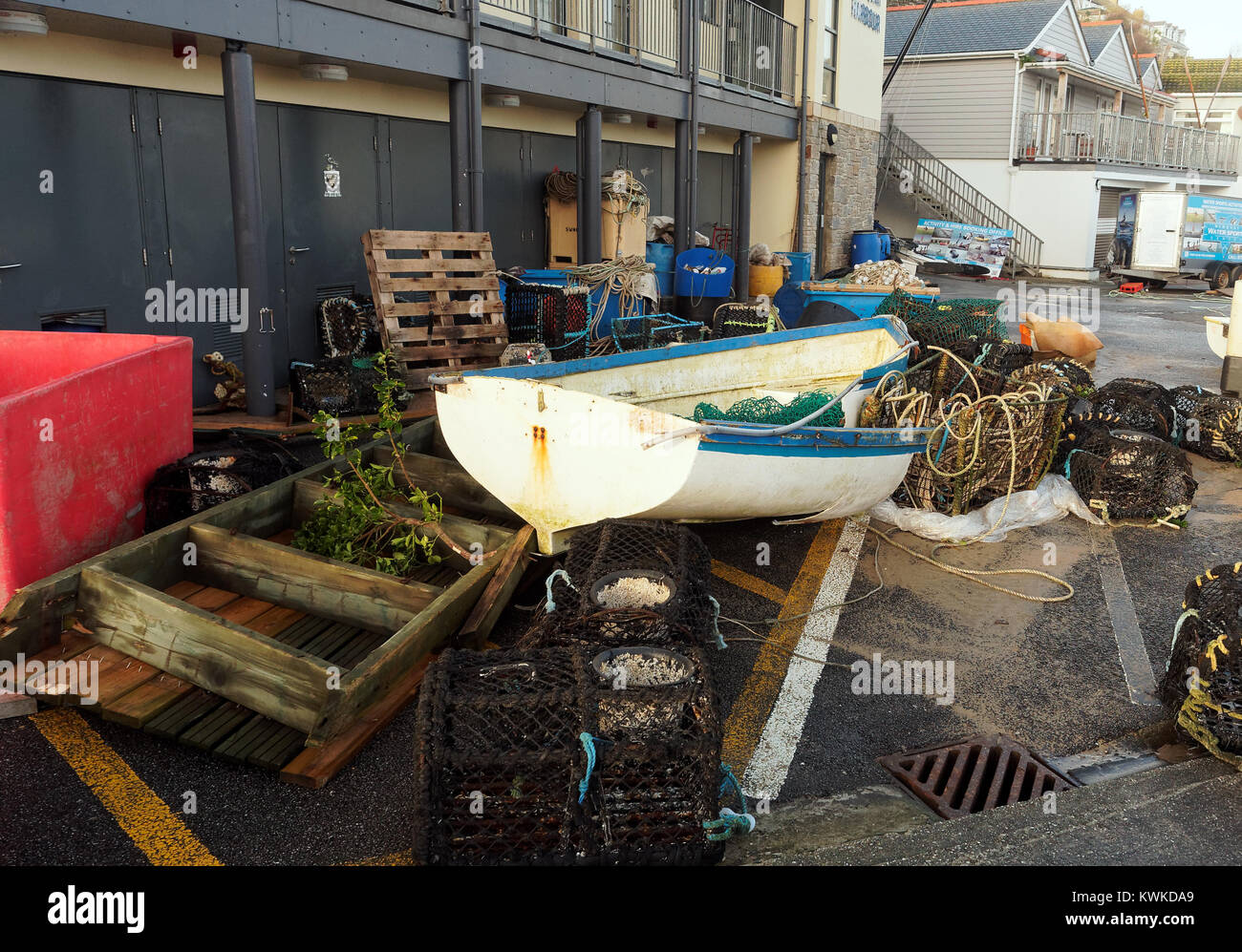 Catamaran storm damage hi-res stock photography and images - Alamy