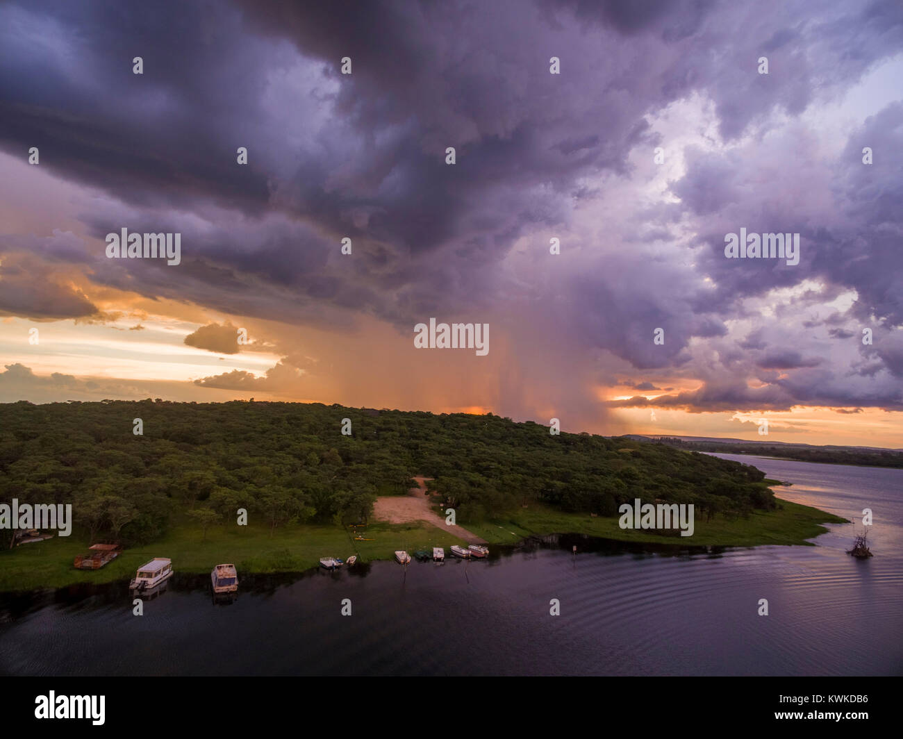 Mazvikadei dam hi-res stock photography and images - Alamy