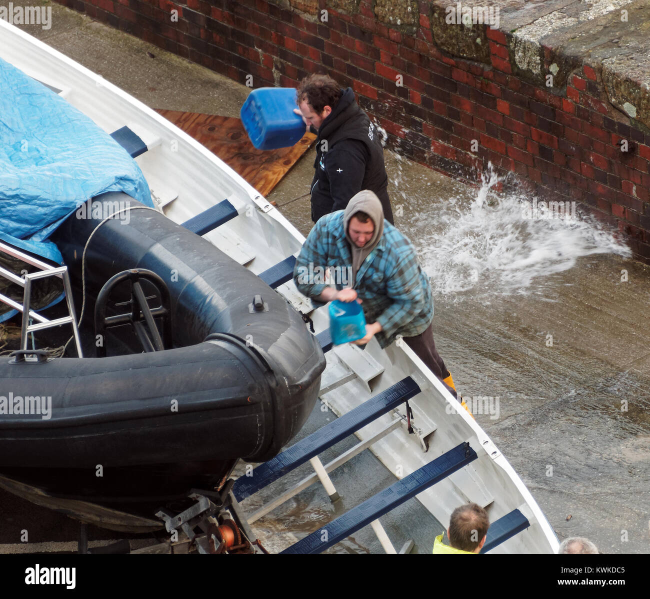 Catamaran storm damage hi-res stock photography and images - Alamy