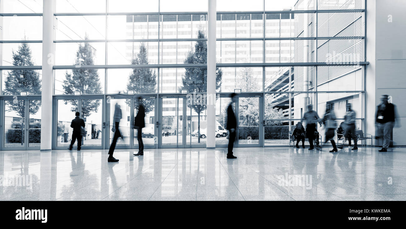 crowd people rushing at a floor Stock Photo - Alamy