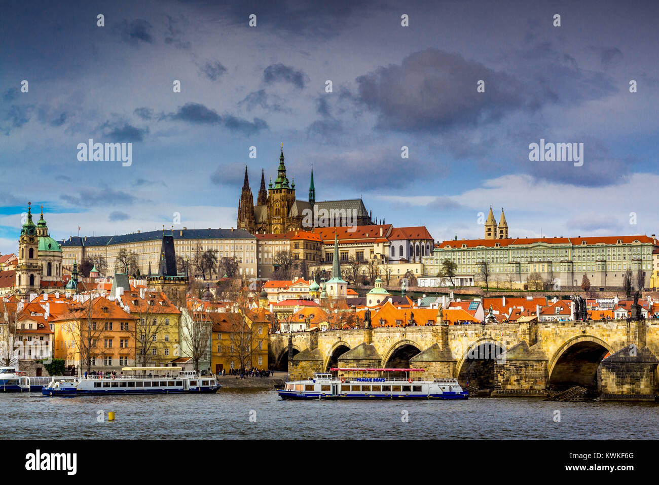 Karl bridge hi-res stock photography and images - Alamy